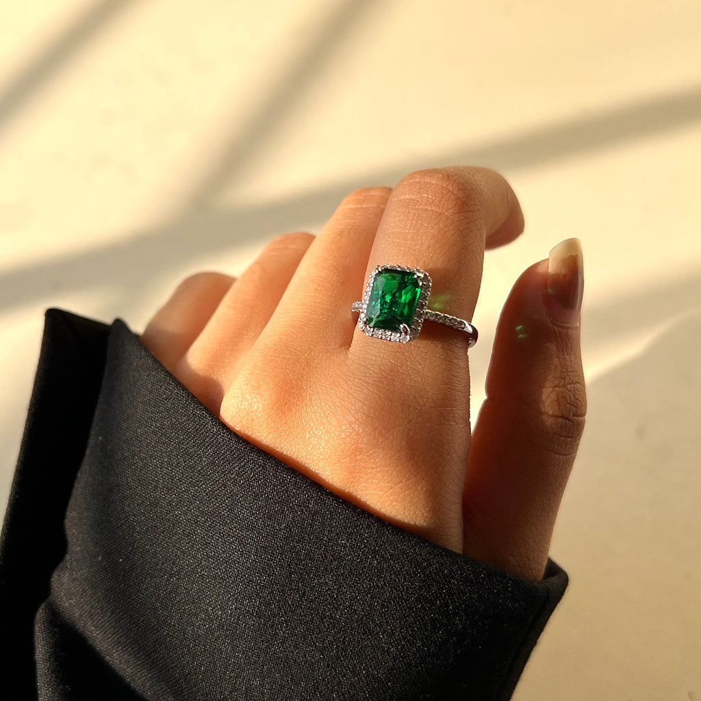 Aspen Ring – The Envy House